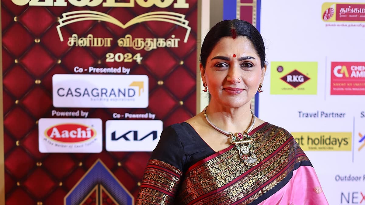 சுந்தர்.C சினிமாவிற்கு வந்து 30 வருடங்கள் ஆகிறது, ஆனால் இப்போதுதான்...'-குஷ்பு|Ananda Vikatan ...