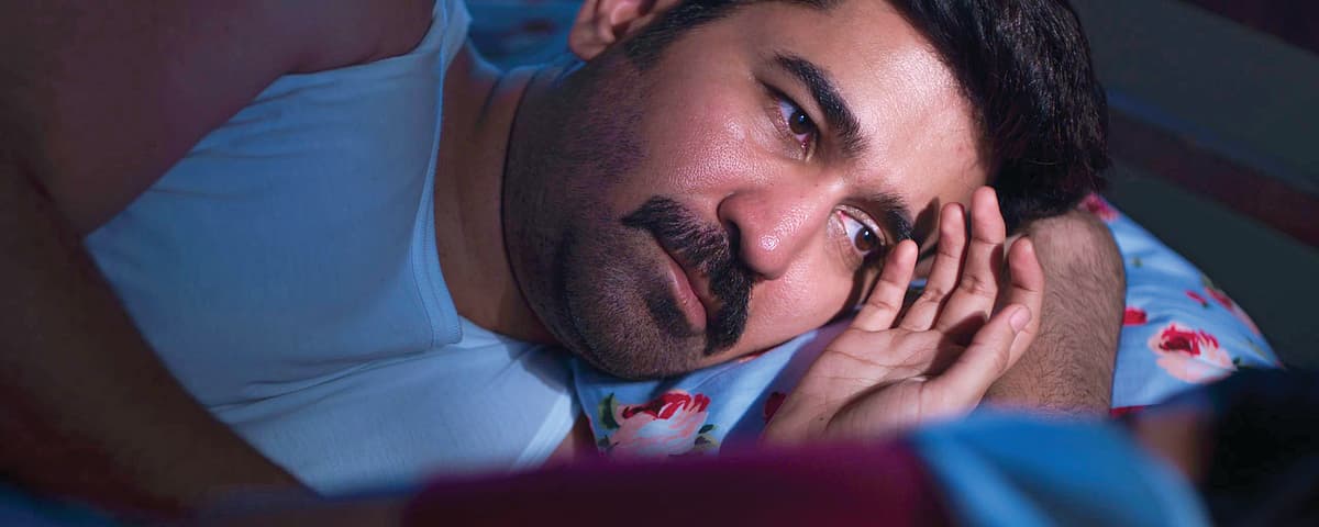 சக்தித் திருமகன் விமர்சனம்: விஜய் ஆண்டனி, 'காதல் ஓவியம்' கண்ணன் நடிப்பில் அருண் பிரபு ...