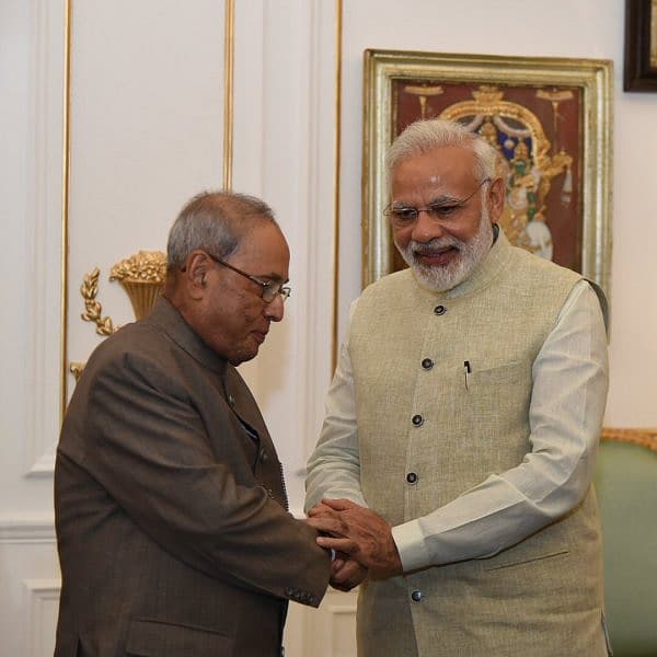 'நீங்கள் எனக்கு அப்பா போன்றவர்...' - பிரணாப்புக்கு மோடி எழுதிய ...