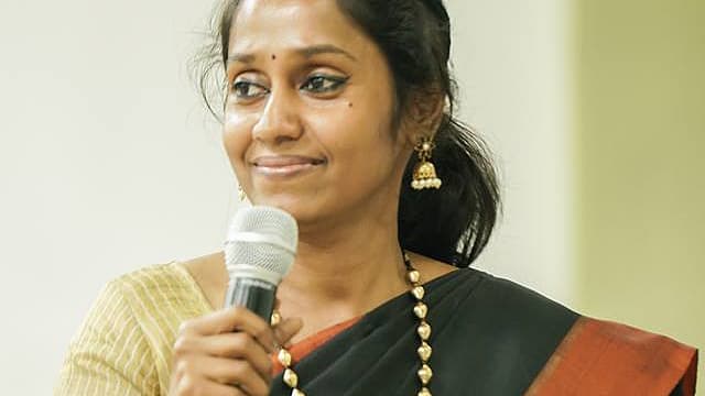 `அட்ரஸ் ப்ளீஸ்... கொஞ்சம் அலர்ட்டாக இருங்கள் பெண்களே’ - மனவள ...