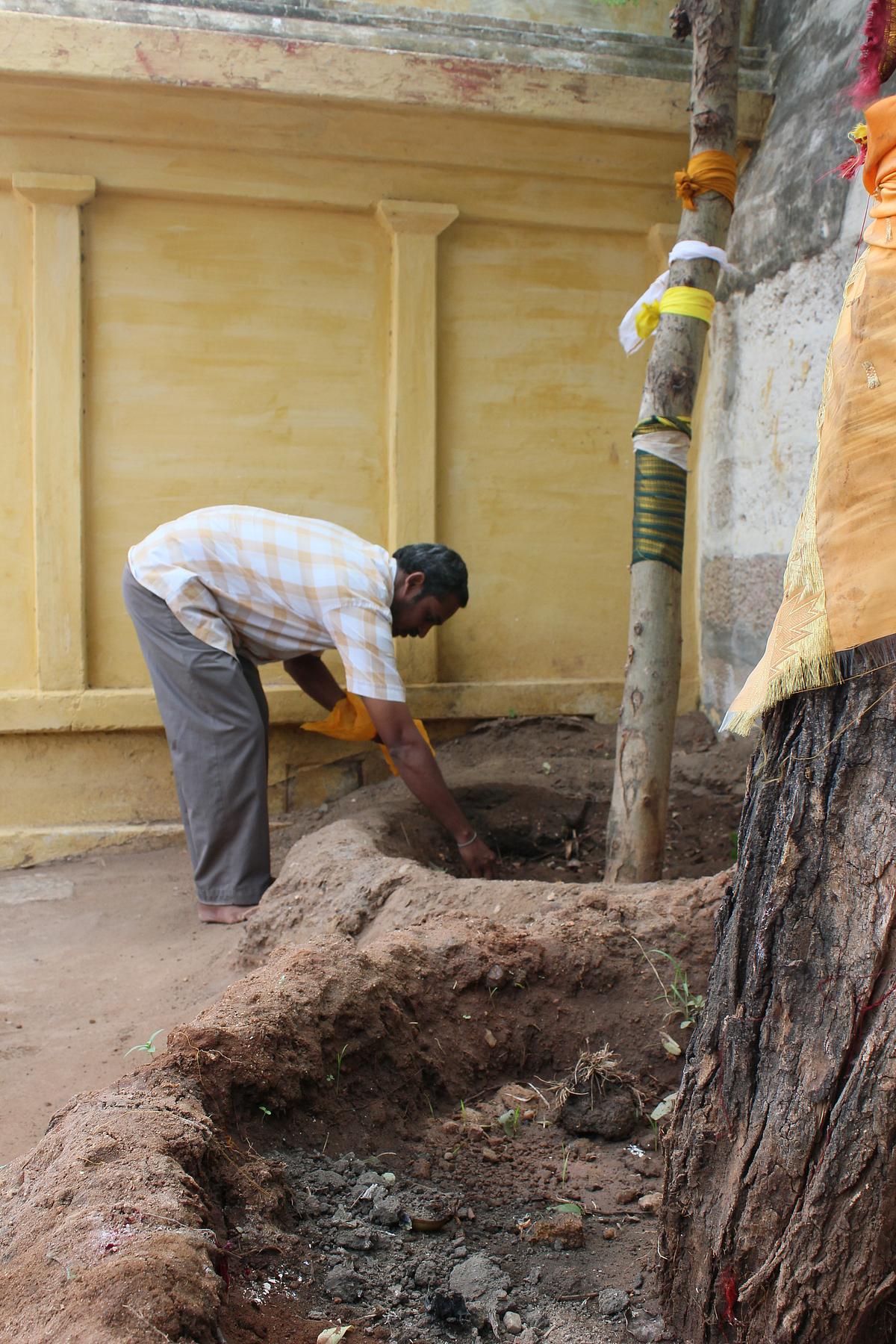 திருச்சி கோயில்கள் - 16: சொந்த வீடு, சொத்துகள் சேர வரமருளும் ...