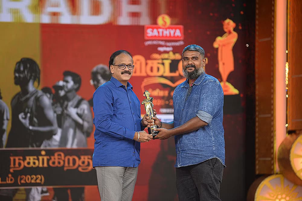 Celebrating Excellence: Highlights from the Ananda Vikatan Cinema Awards 2022 - Vikatan
