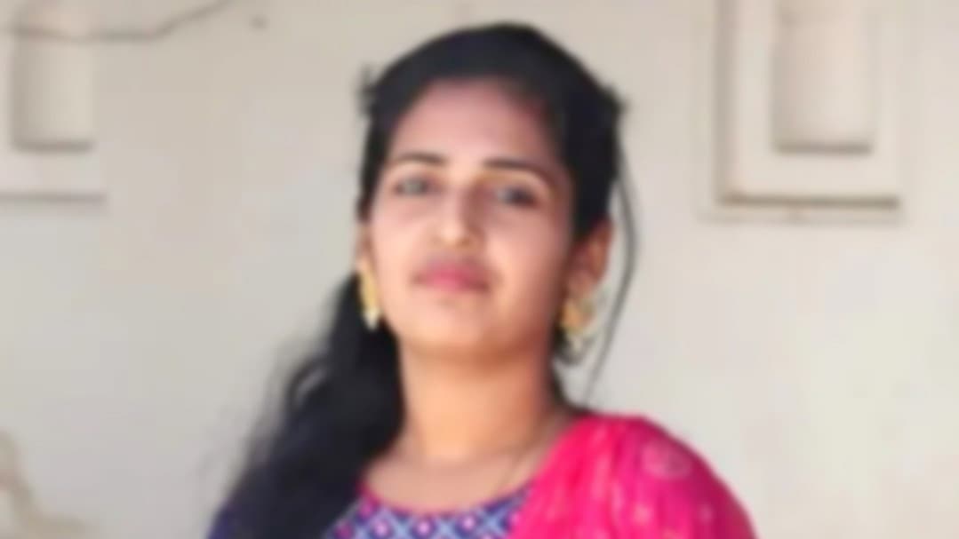 வேலூர்: திருமணம் மீறிய உறவுக்கு இடையூறு; கணவன் வெட்டிக்கொலை; இளைஞனுடன் நாடகமாடிய மனைவி சிக்கியது ...