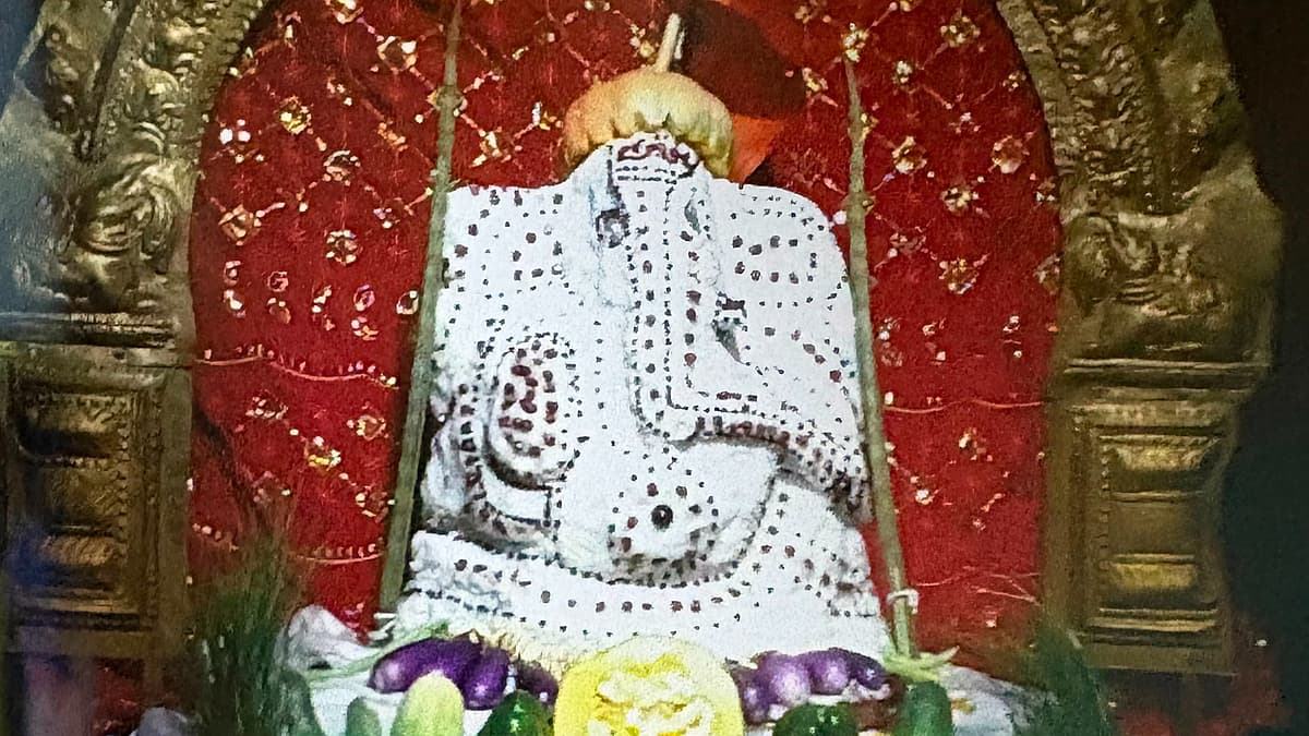 வெற்றி அருளும் உள்ளகரம் ஸ்ரீவிஜயகணபதி கோயில் மகா கும்பாபிஷேகம் ...
